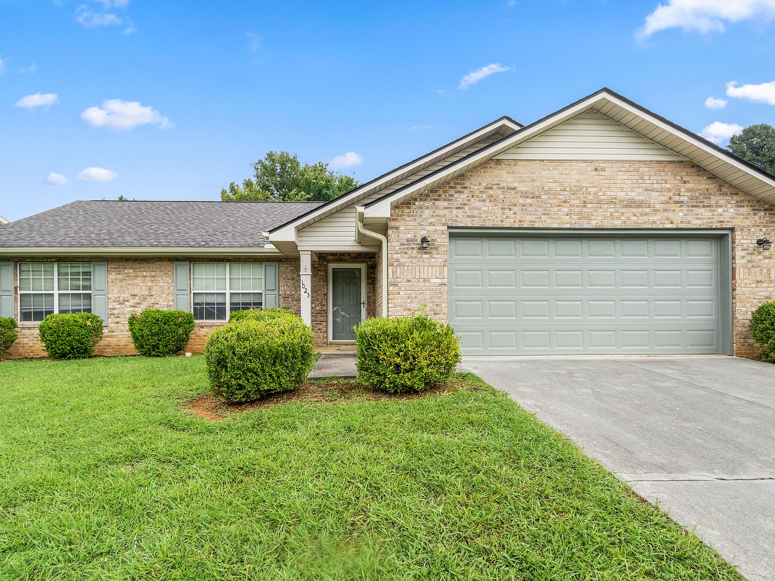 1023 Willow Creek Cir, Maryville, TN 37804 | Zillow
