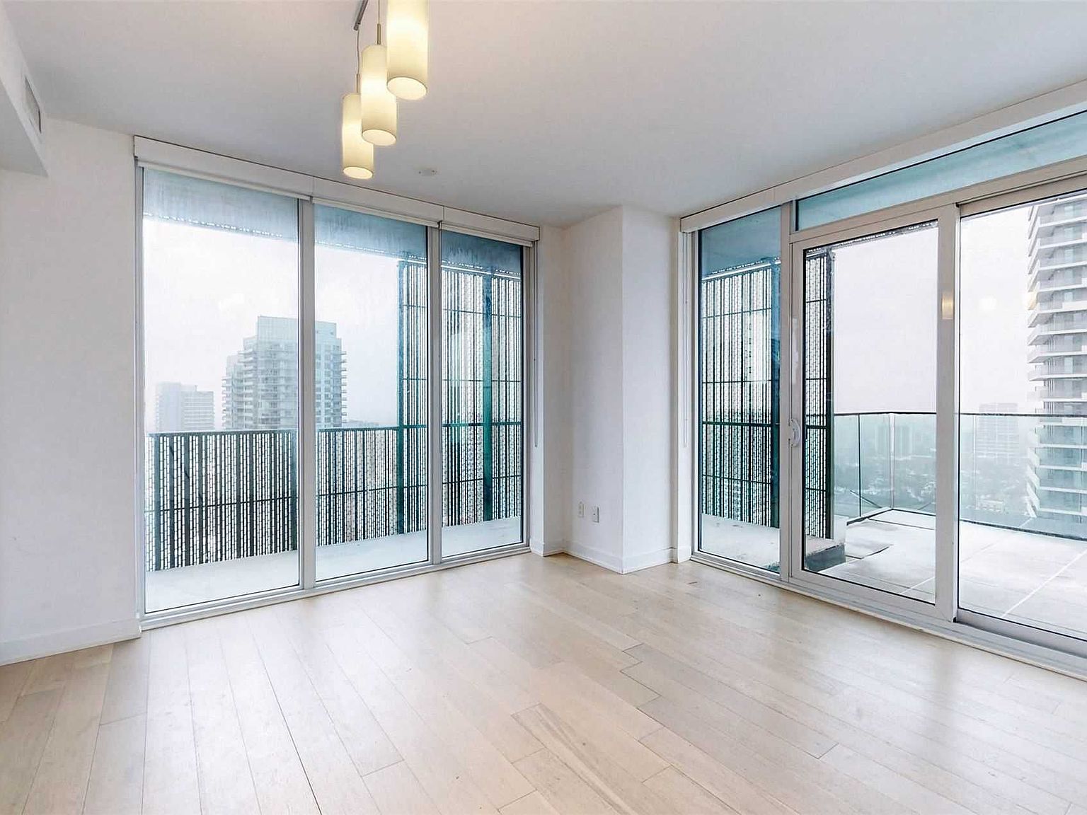 8 Eglinton Ave E #2610, Toronto, ON M4P 0C1 | Zillow