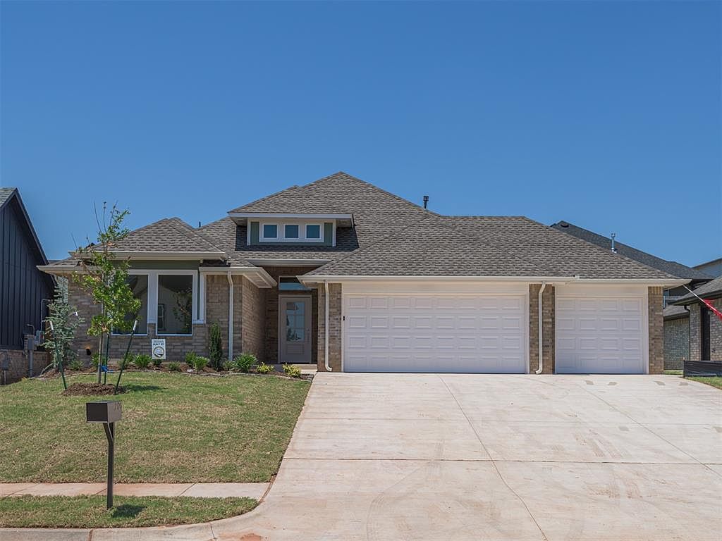 2125 Santa Monica St, Edmond, OK 73034 | Zillow