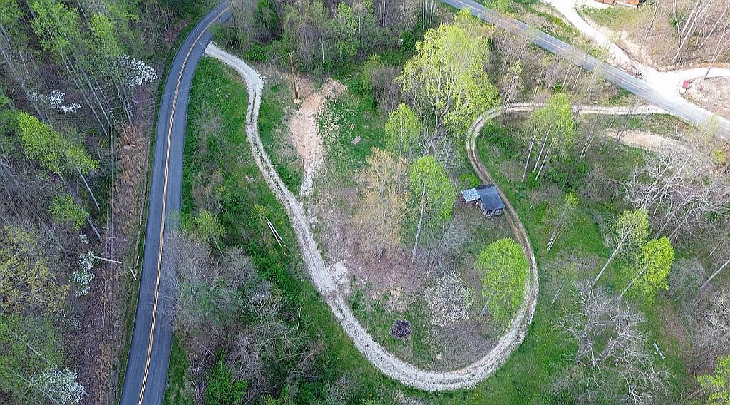 3999 High Rock Rd, Stanton, KY 40380 | Zillow