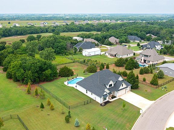 14242 Fox Lair Ln, Edmond, OK 73025 | Zillow
