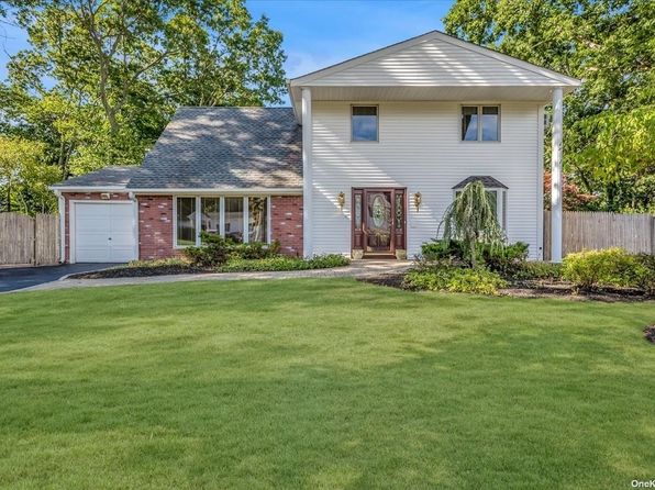 Mount Sinai NY Real Estate - Mount Sinai NY Homes For Sale | Zillow