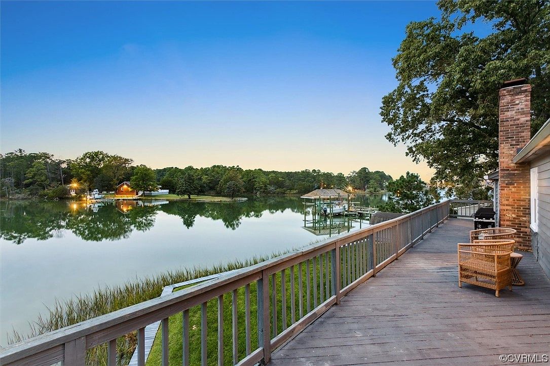 2 E Sandy Point Rd, Poquoson, VA 23662 | Zillow