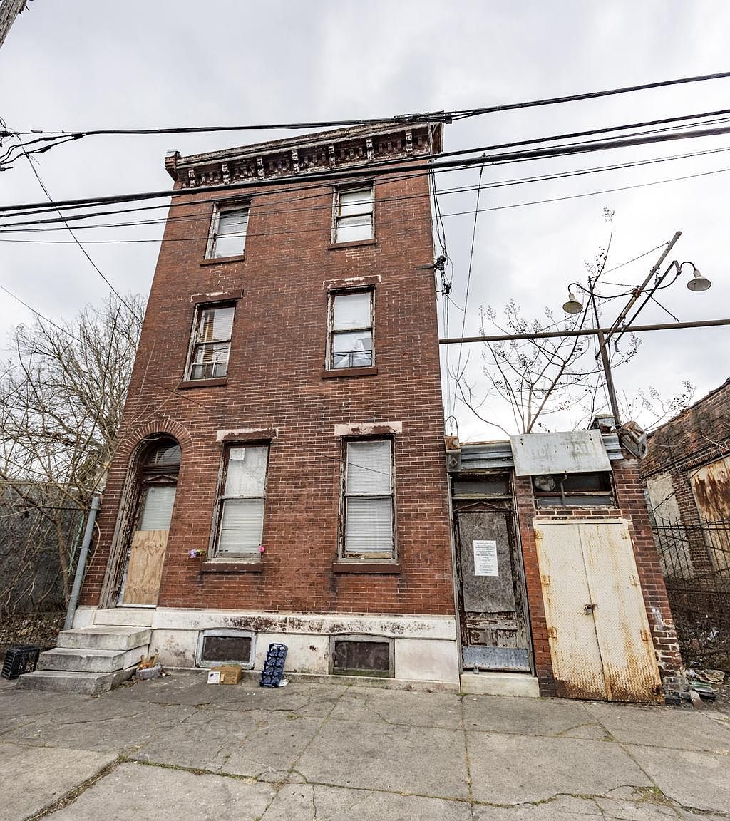 2904 W Fletcher St, Philadelphia, PA 19132 | Zillow
