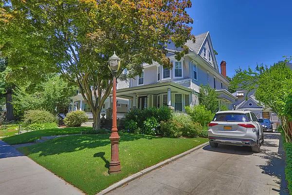 789 Rugby Rd, Brooklyn, NY 11230 | Zillow