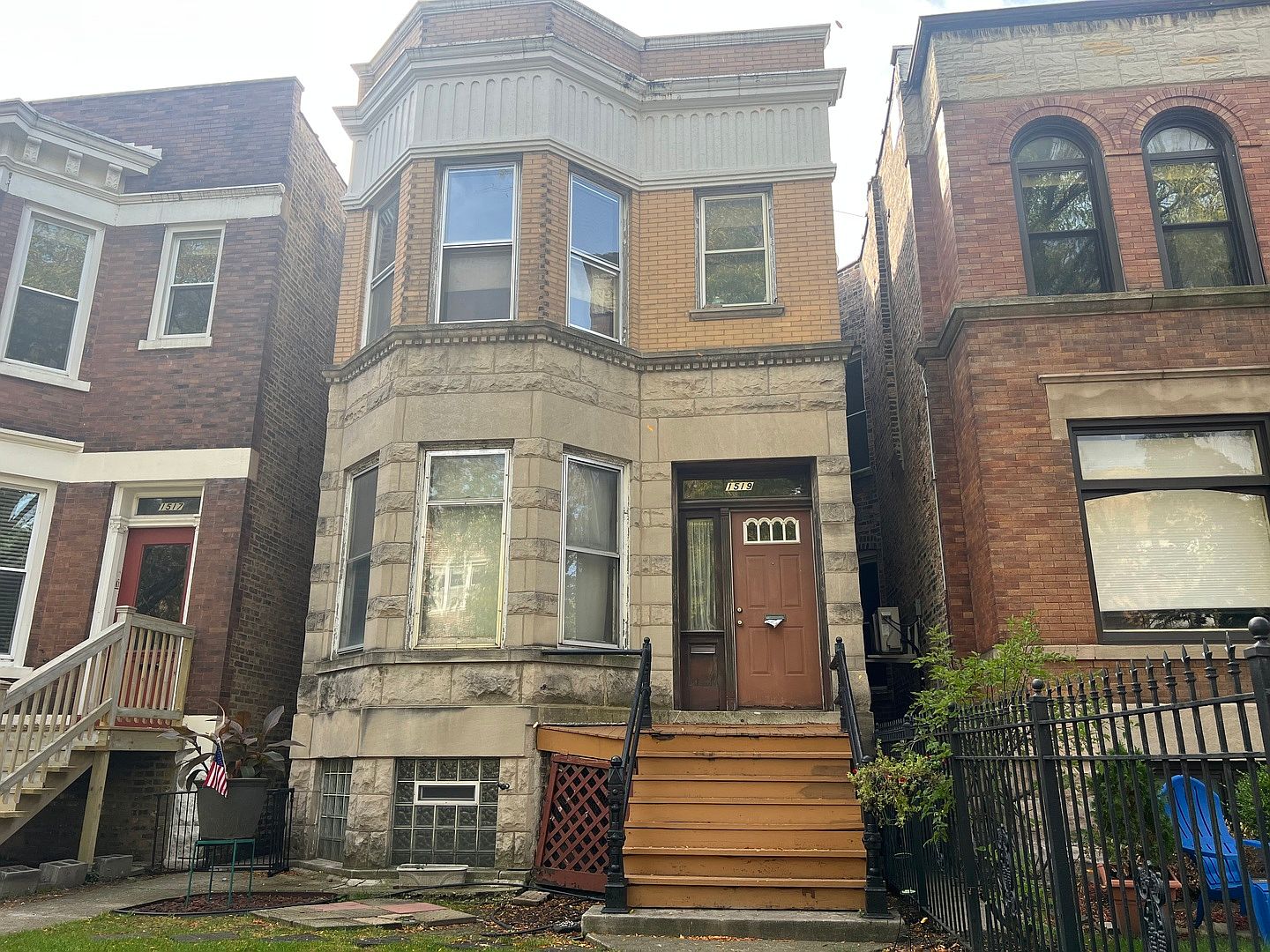 1519 W Addison St, Chicago, IL 60613 | Zillow