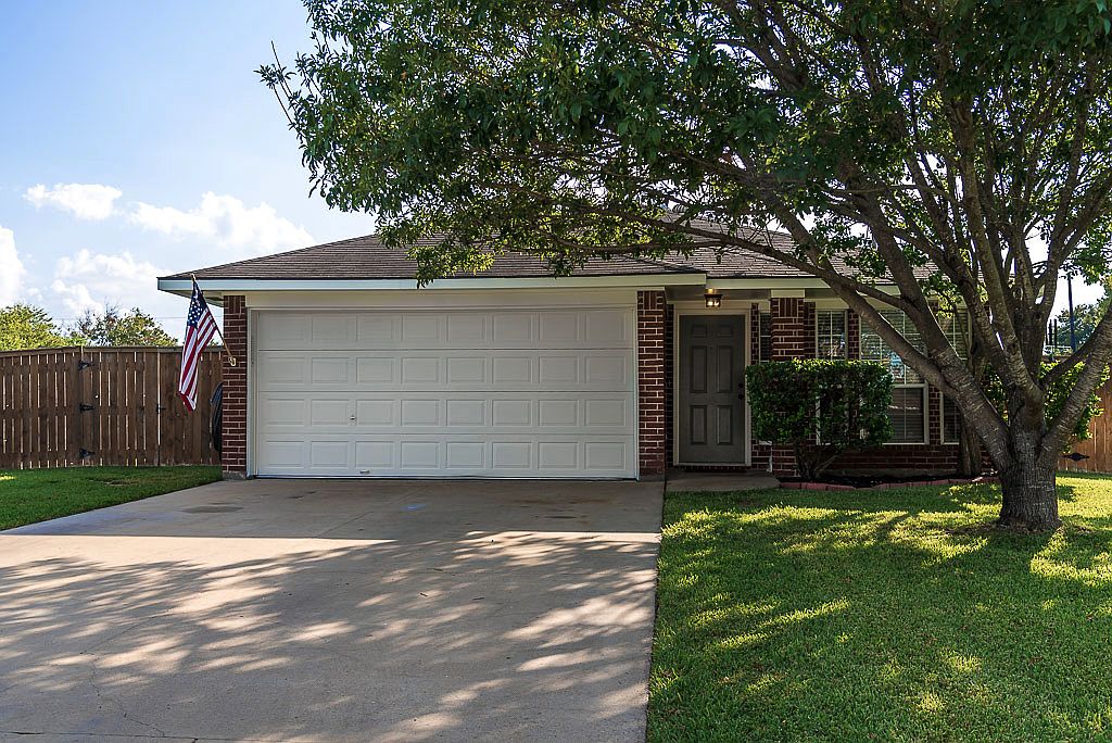 2805 Allen Ridge Dr, Bryan, TX 77802 | Zillow