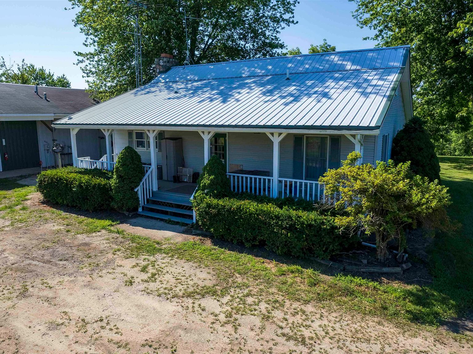 17720 Junction Rd, Addison, MI 49220 | Zillow