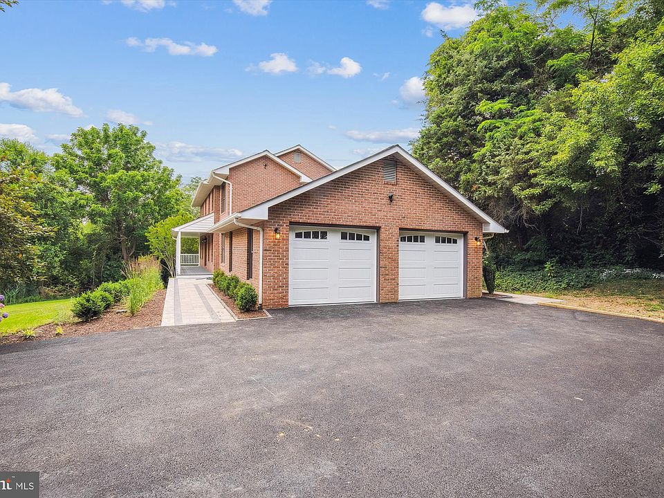 6885 Hallowing Point Rd, Prince Frederick, MD 20678 | Zillow