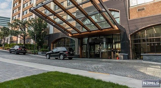 250 Gorge Rd #20, Cliffside Park, NJ 07010 | Zillow