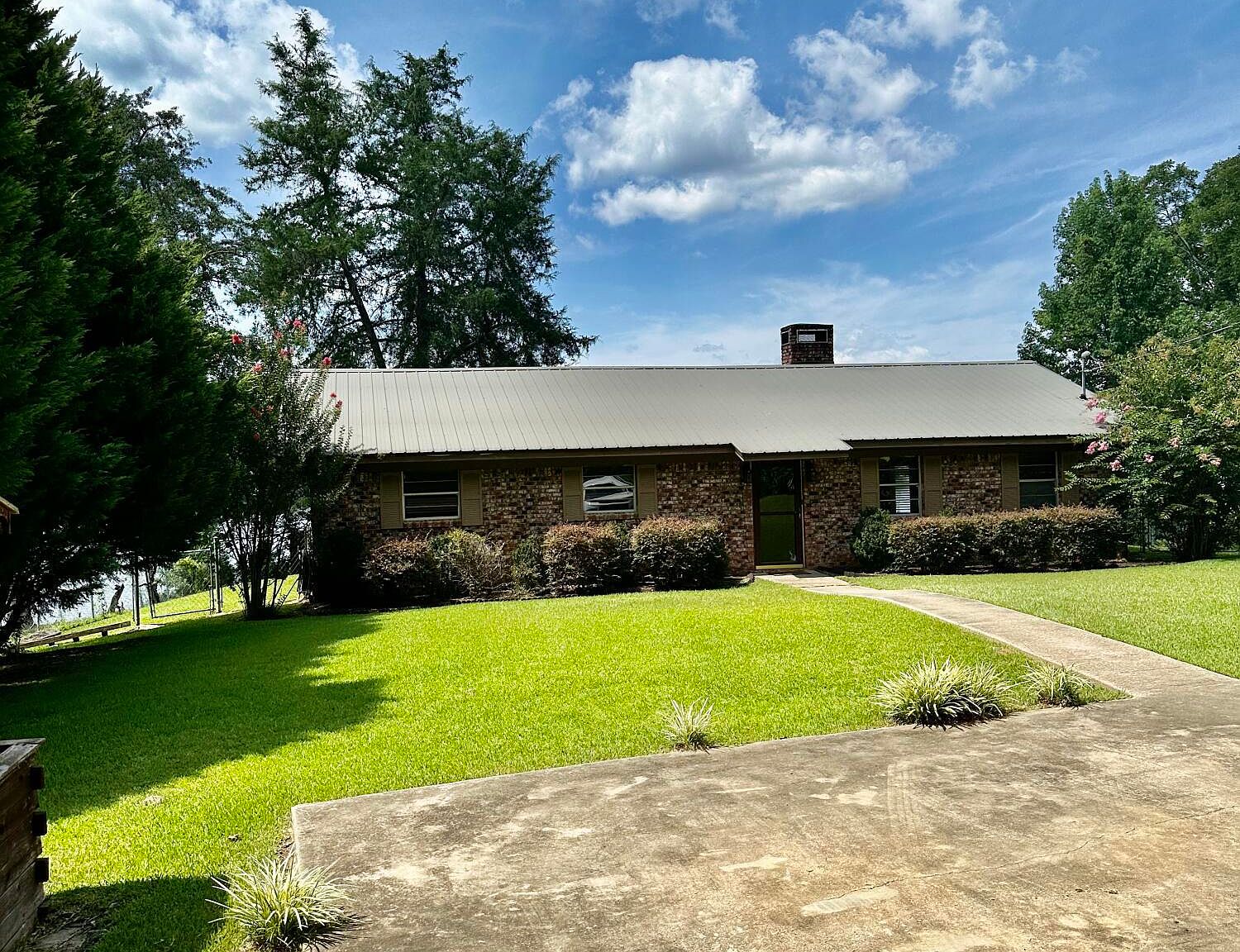 3795 S Flora Dr, Lauderdale, MS 39335 | MLS #23-641 | Zillow