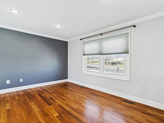 5813 Sheriff Rd #X, Capitol Heights, MD 20743 | Zillow