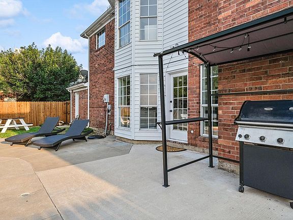 6440 Knoll Ridge Dr, Dallas, TX 75249 | Zillow