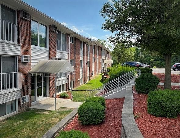 Eastern Lofts Apartment Homes - 1266 Leforge Rd Ypsilanti MI | Zillow