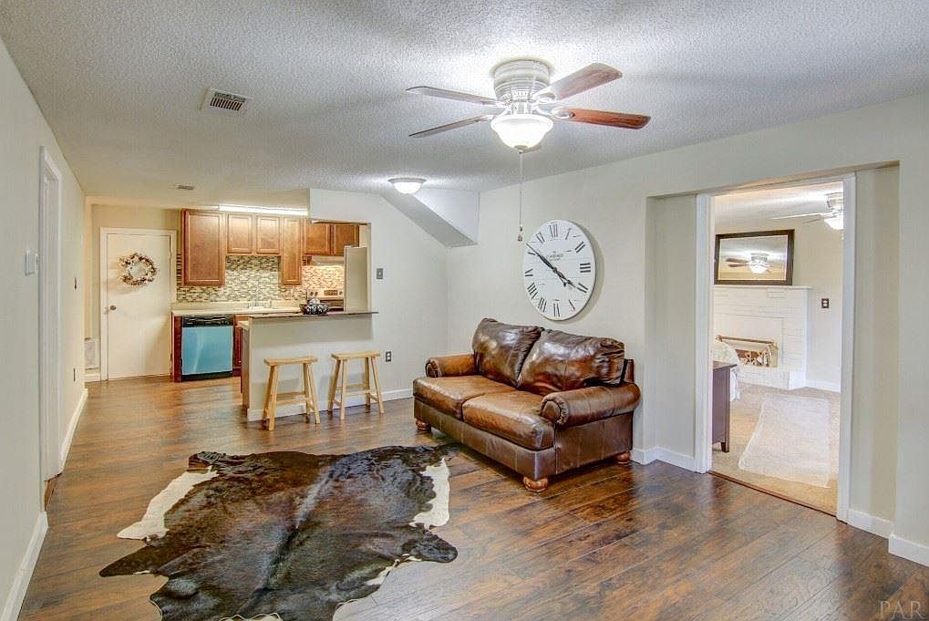 6841 Ferris Hill St, Milton, FL 32570 | Zillow