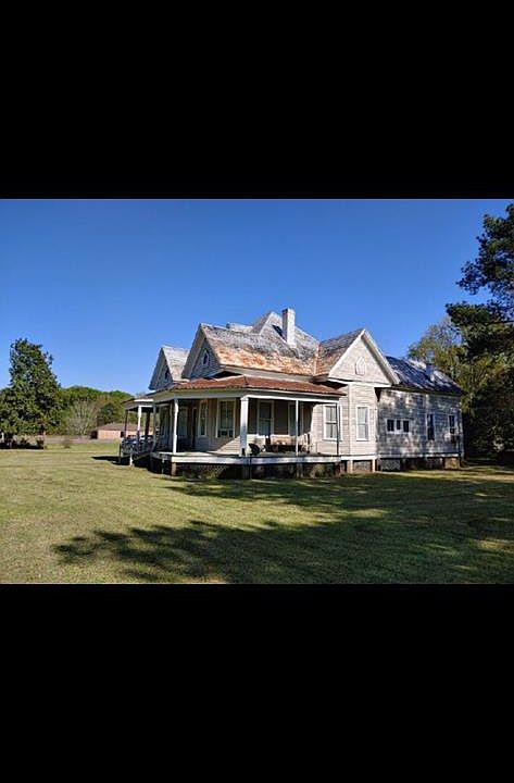1044 Broad St, Georgetown, MS 39078 | MLS #137504 | Zillow