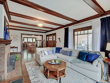 3867 Ruckle St, Indianapolis, IN 46205 | Zillow