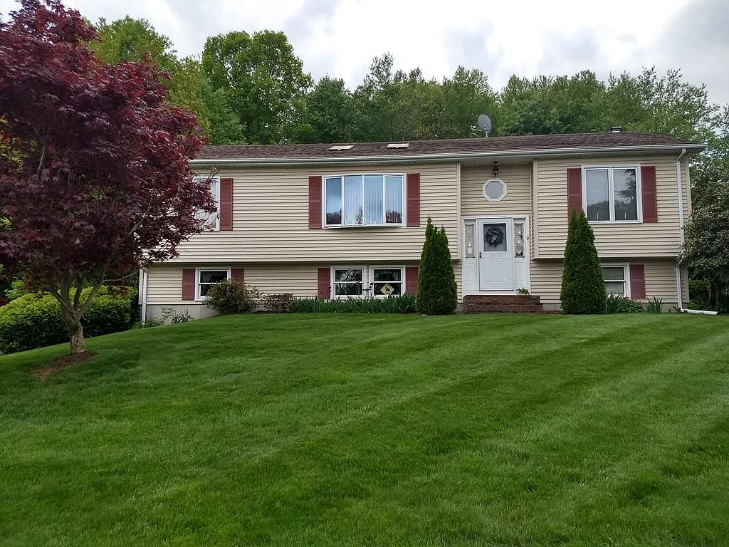 9 Susan Dr, Dudley, MA 01571 | Zillow