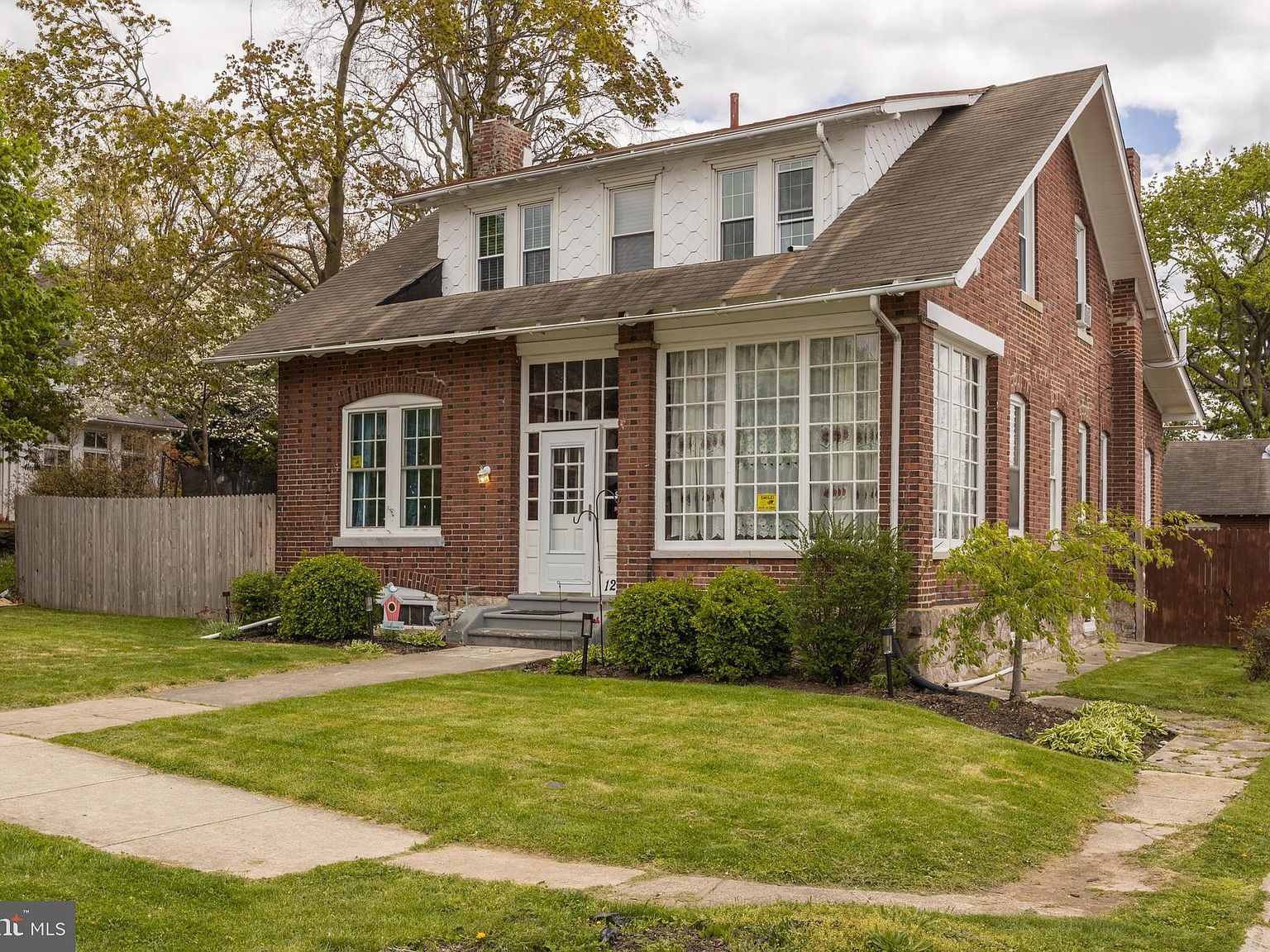 12 Center St, Bridgeport, PA 19405 | MLS #PAMC2123444 | Zillow