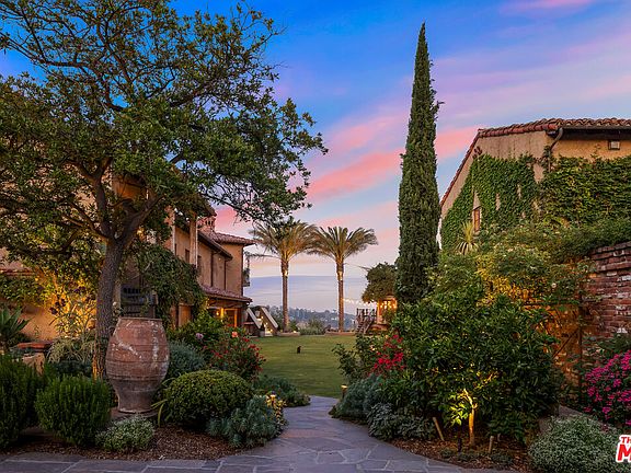 1499 Blueridge Dr, Beverly Hills, CA 90210 | MLS #24-369077 | Zillow