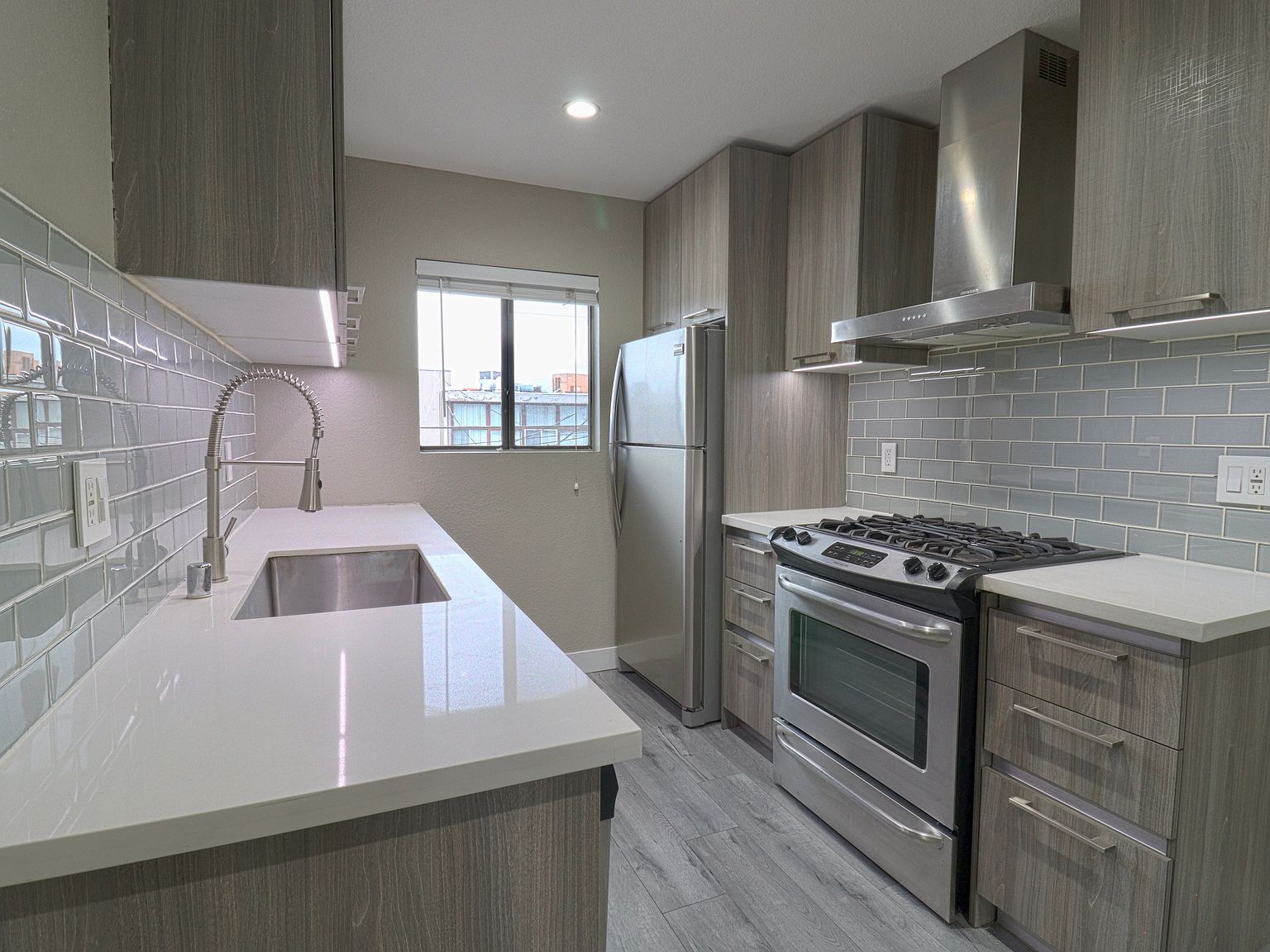 11040 Hesby St APT 208, North Hollywood, CA 91601 | Zillow