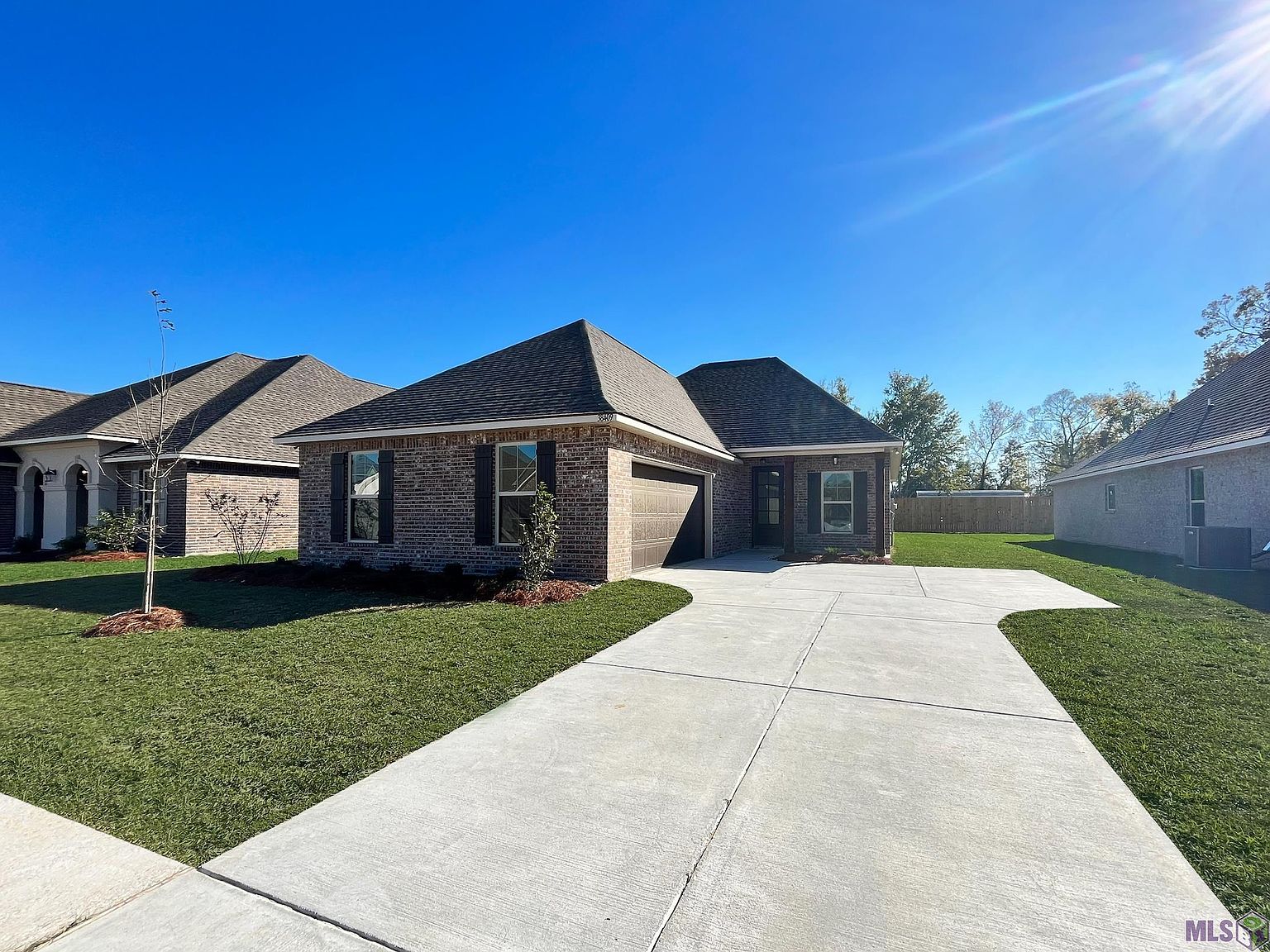 38409 Parliament Dr, Prairieville, LA 70769 | Zillow