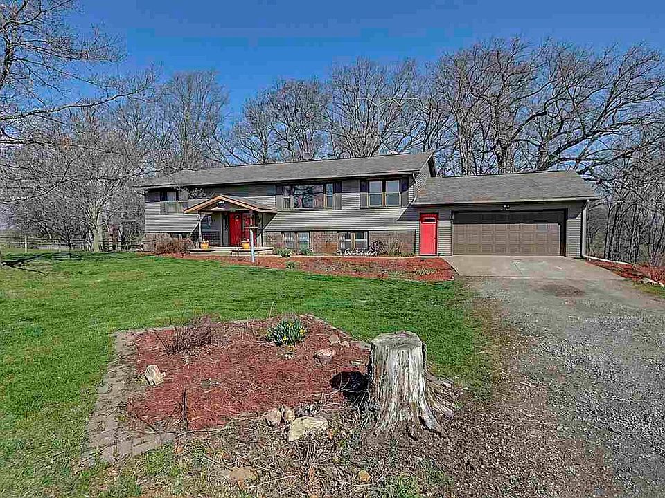 19481 V Ave, Columbus Junction, IA 52738 | Zillow