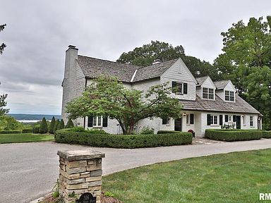 316 E High Point Rd, Peoria, IL 61614 | Zillow