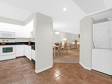 1200 SW 137th Ave APT 214E, Pembroke Pines, FL 33027 | Zillow