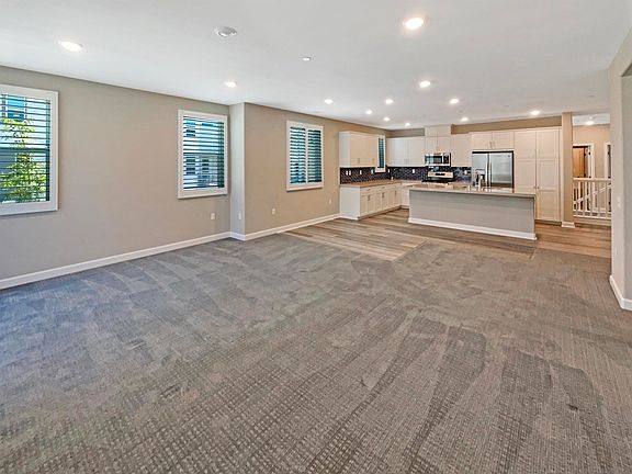 10411 Walden Way, San Diego, CA 92126 | MLS #240019198 | Zillow