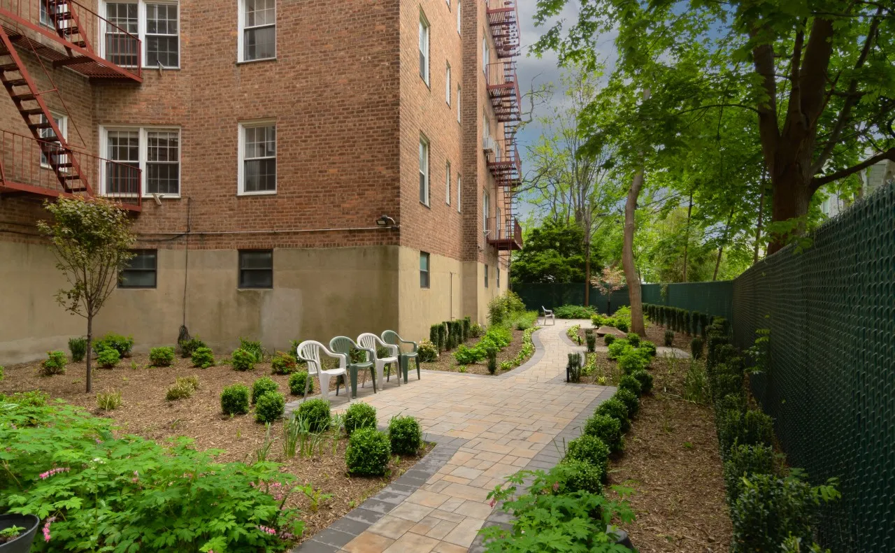 1125 Lorimer Street #5H in Greenpoint, Brooklyn | StreetEasy