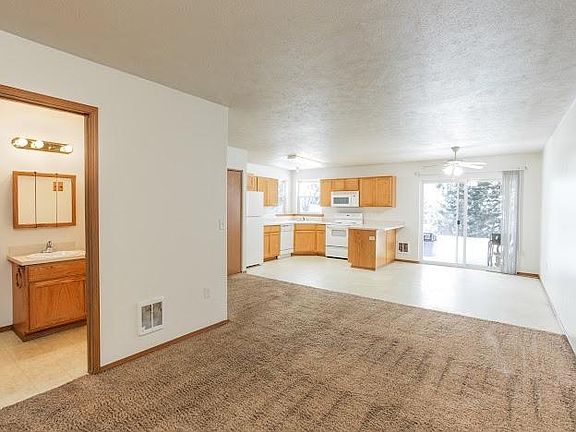 1609 E Hartson Ave APT 1, Spokane, WA 99202 | Zillow