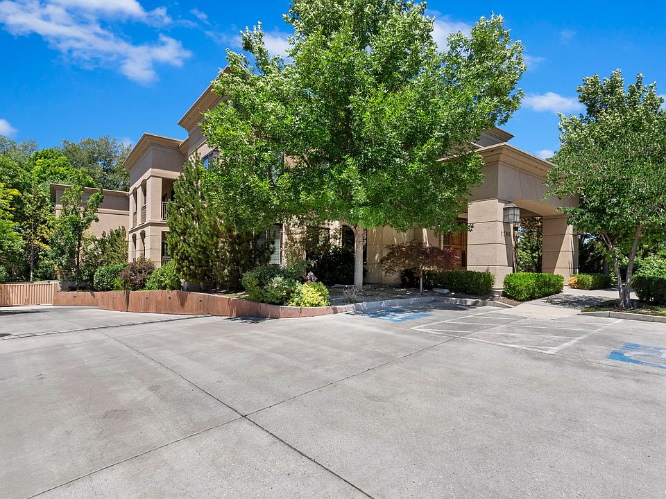 1706 E Murray Holladay Rd S #204, Salt Lake City, UT 84117 | MLS ...