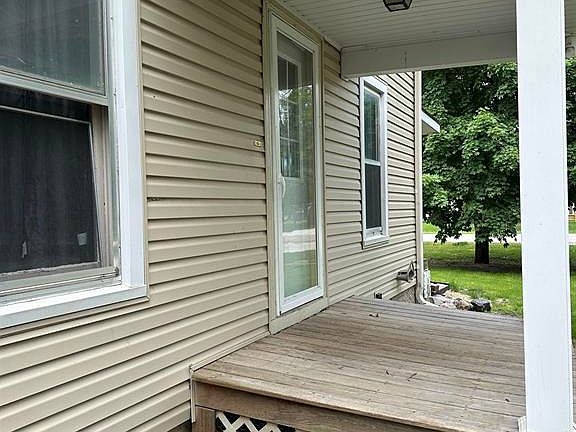 301 Main St, Renwick, IA 50577 | MLS #6317810 | Zillow
