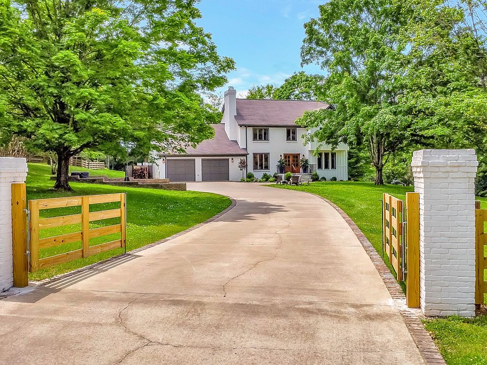 3751 Old Charlotte Pike, Franklin, TN 37069 | Zillow
