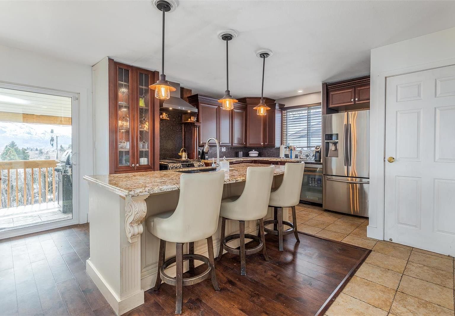 2423 Evelyn Rd, West Kelowna, BC V4T 1N6 | MLS #10276241 | Zillow