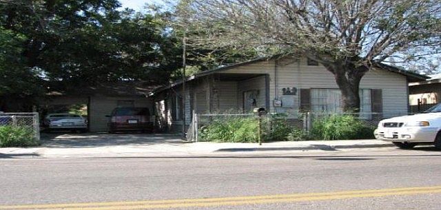 3806 Santa Maria Ave, Laredo, TX 78041 | Zillow