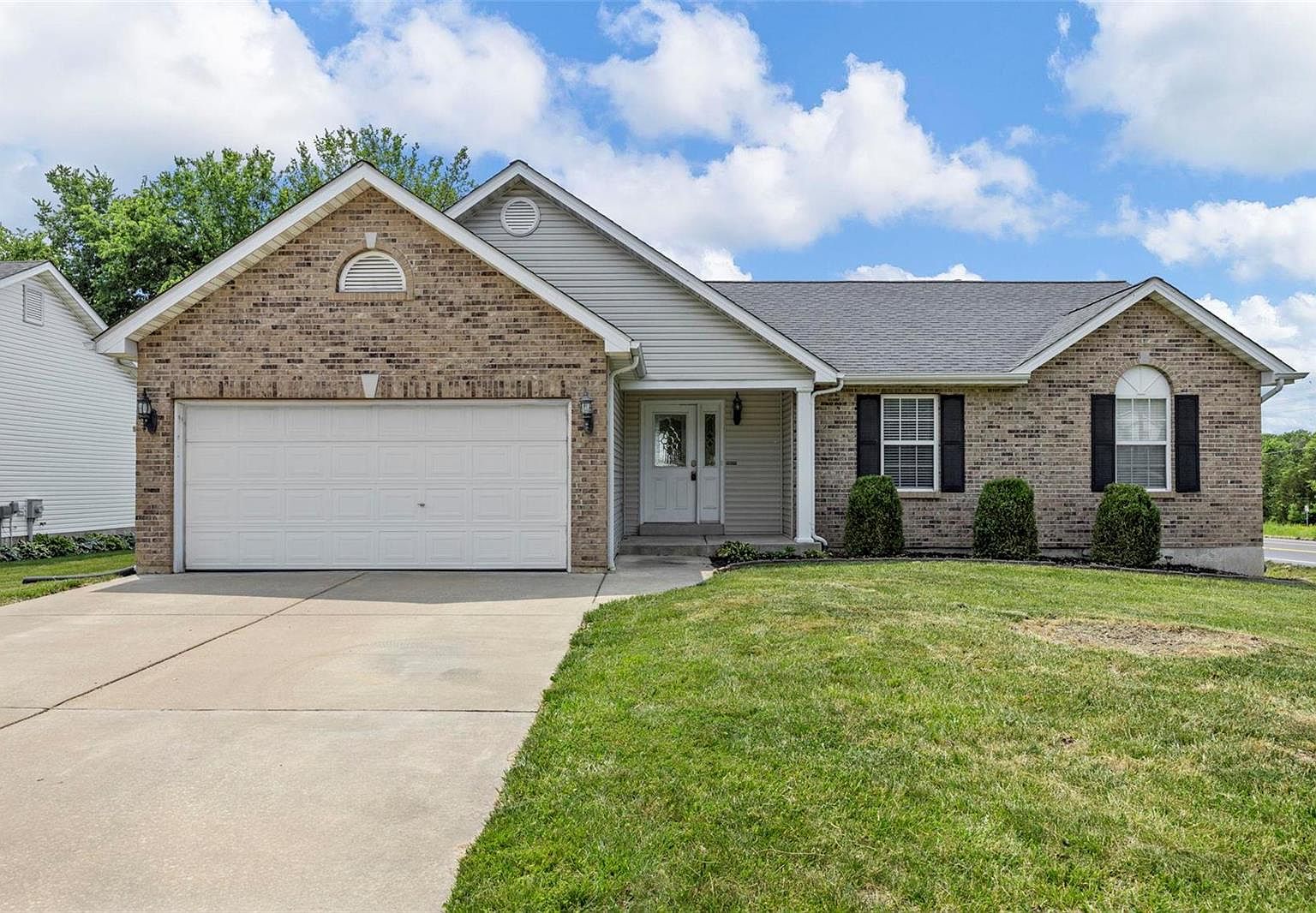 5 Bernhardt Dr, Troy, MO 63379 | Zillow