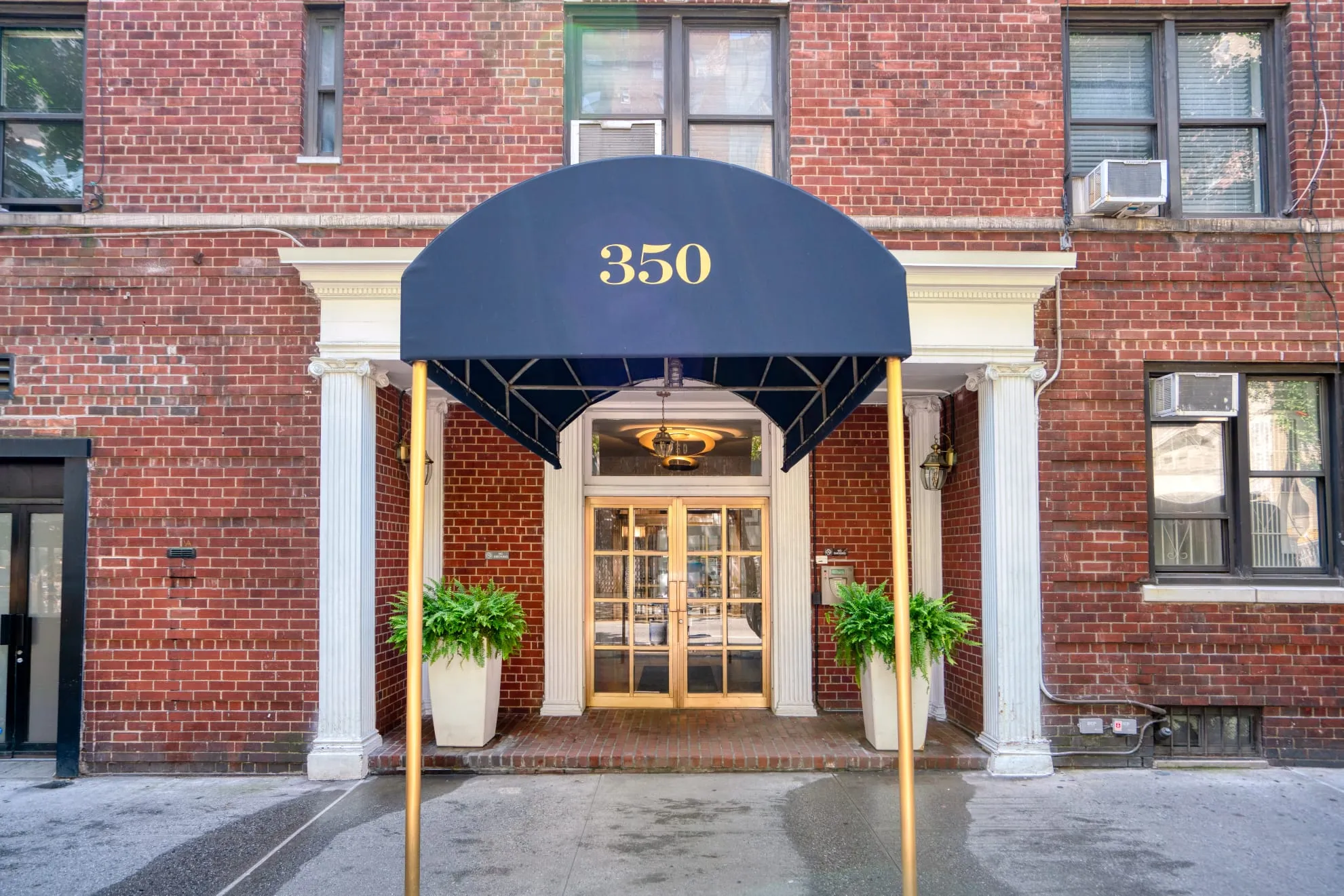 350 East 54th Street #5A in Sutton Place, Manhattan | StreetEasy
