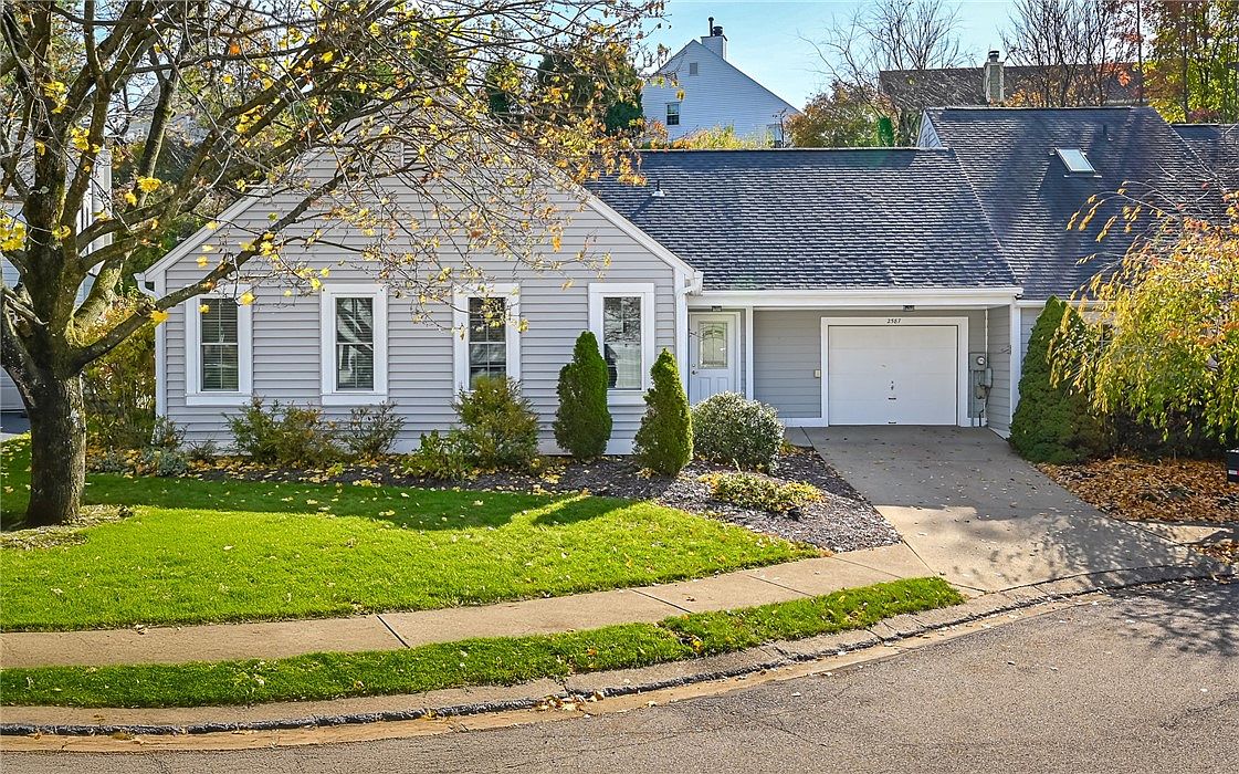 2587 Hunters Point Ct, Wexford, PA 15090 | Zillow
