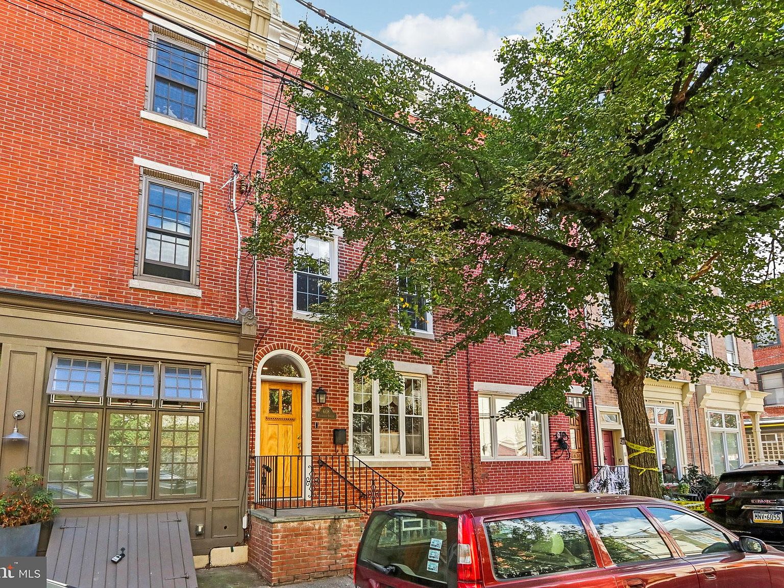 608 Fitzwater St, Philadelphia, PA 19147 | Zillow