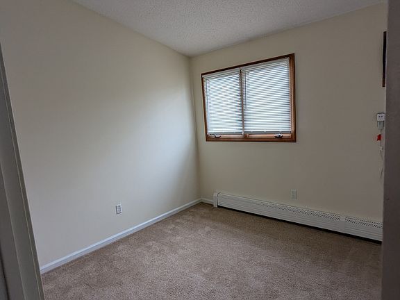 45 Webb St APT 3, Meriden, CT 06451 | Zillow