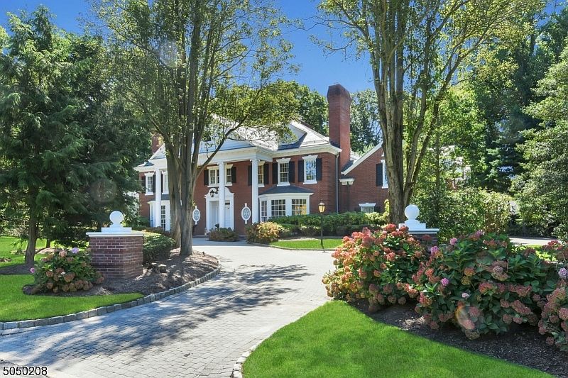 750 Apple Ridge Rd, Franklin Lakes, NJ 07417 | Zillow