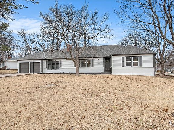 9631 State Line Rd, Kansas City, MO 64114 | MLS #2470794 | Zillow