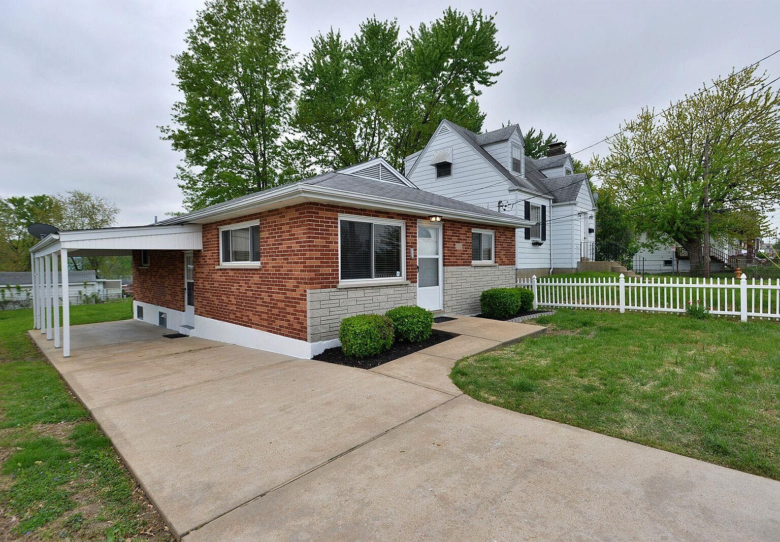 250 W Ripa Ave, Saint Louis, MO 63125 | Zillow