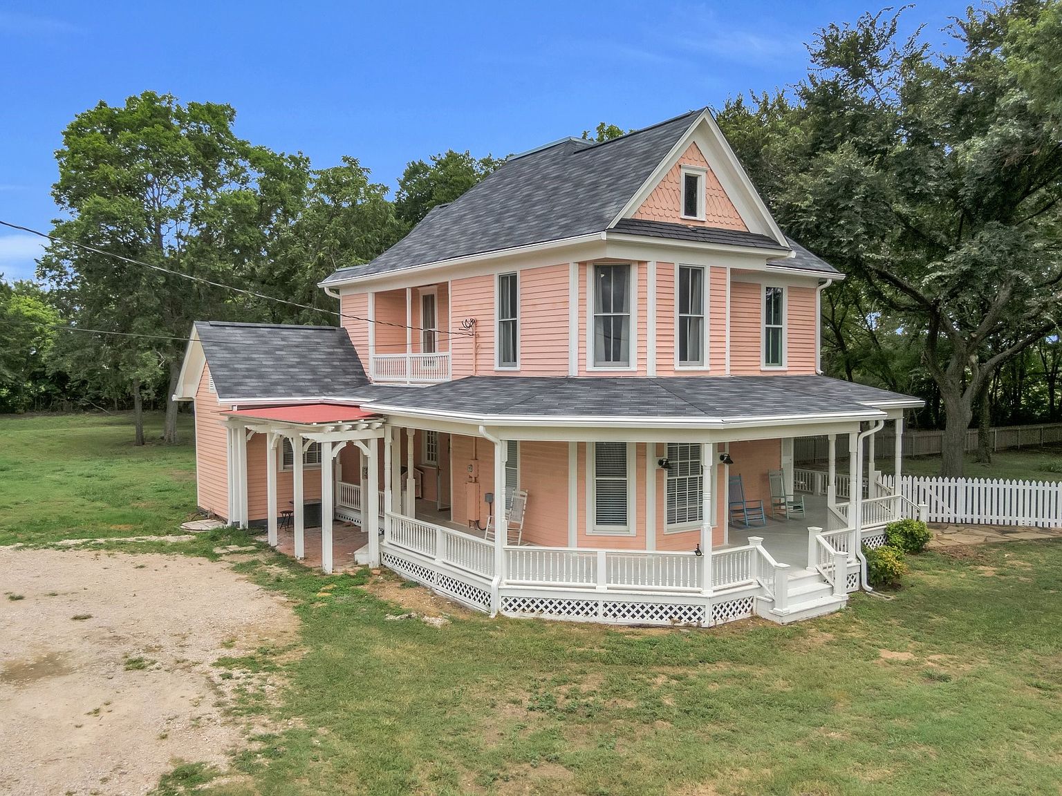 200 Rockett Ln, Red Oak, TX 75154 | Zillow