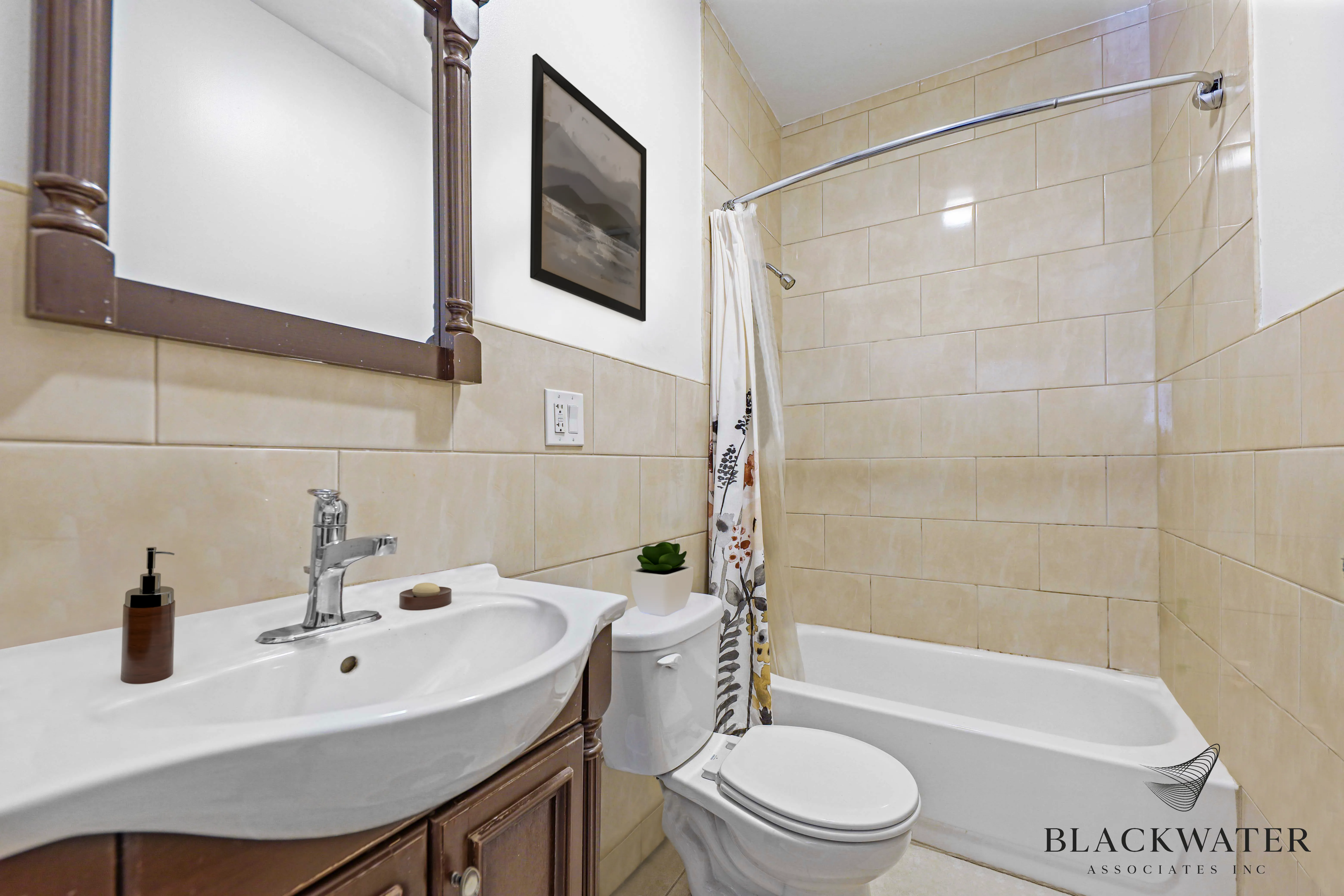 1691 Broadway #3F in Midtown, Manhattan | StreetEasy