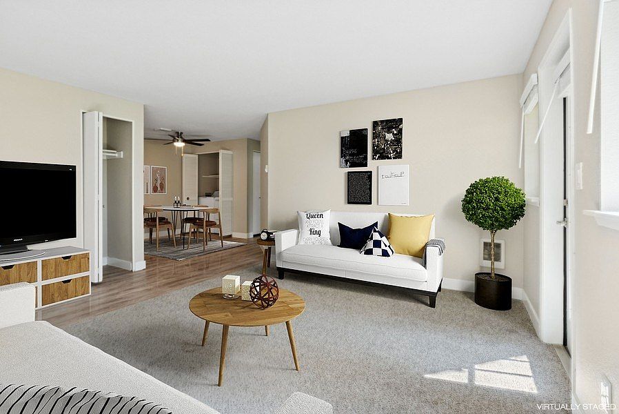 Sundial Apartments - 7875 SW Vlahos Dr Wilsonville OR (2 units ...
