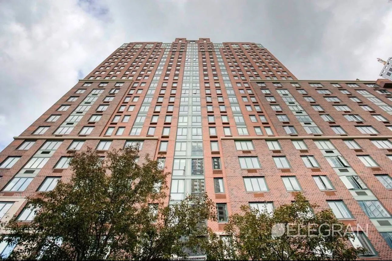 225 Rector Place #18E in Battery Park City, Manhattan | StreetEasy