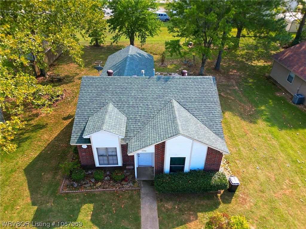 1403 Mitzi Ln, Van Buren, AR 72956 | Zillow